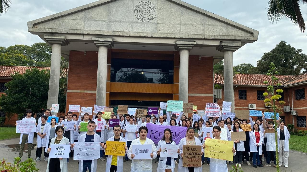 Diario HOY | Municipalidad de Asunción intensifica trabajos de limpieza ...
