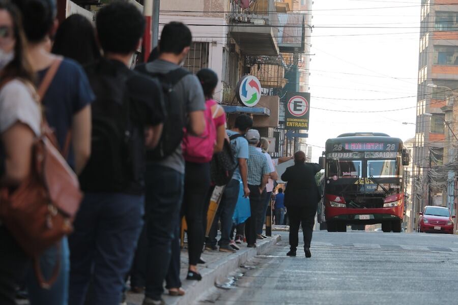 Diario HOY | Paro de buses: “Con este tipo de medidas se desincentiva ...